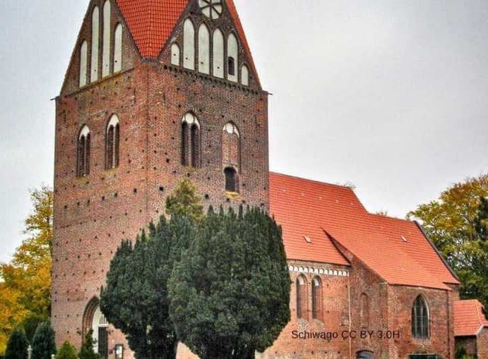 Neu Mukran im Urlaub erleben